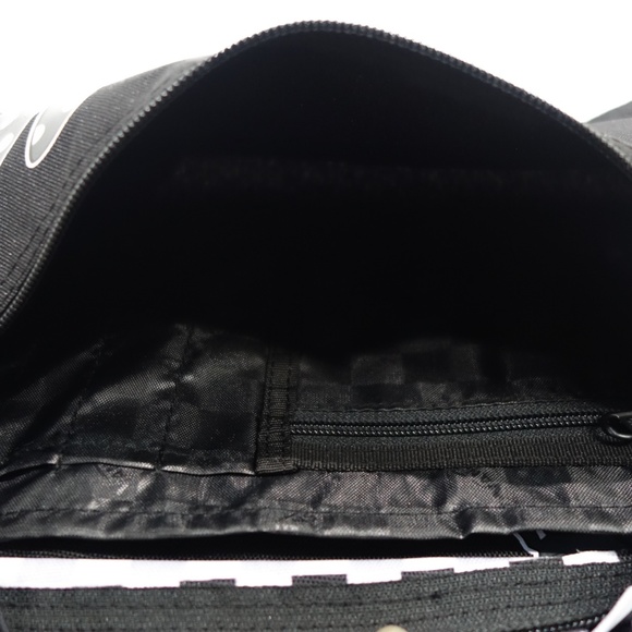 Vans | Accessories | Vans X Disney Mickey And Minnie Mouse Backpack ...